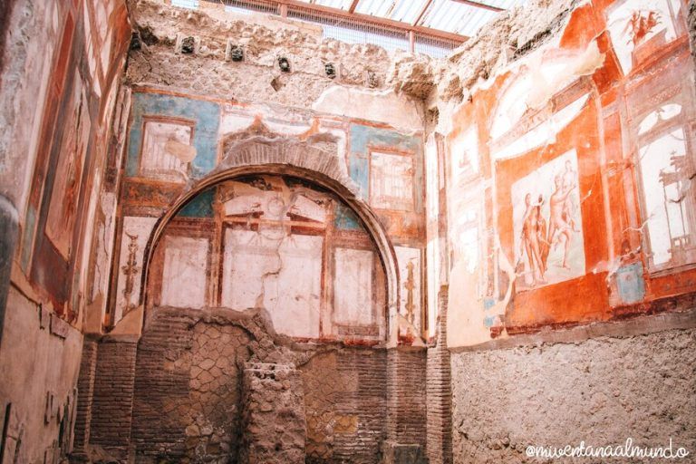 Visitar Herculano, la sorprendente ciudad arrasada por el Vesubio.