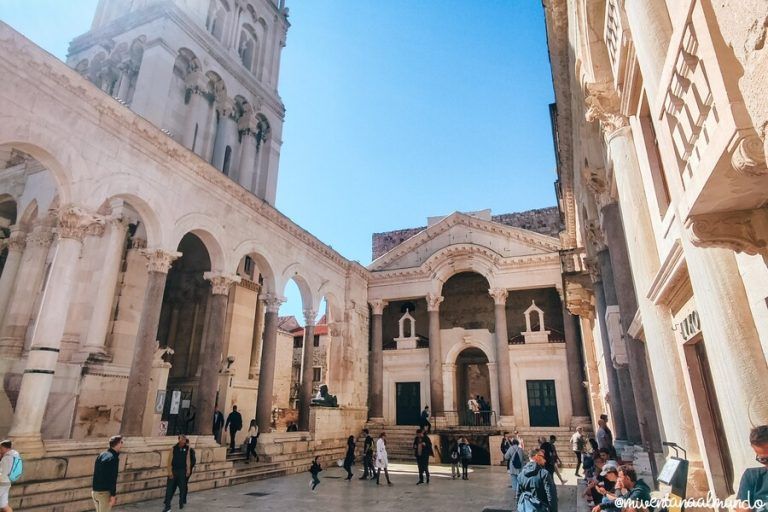 Visitar Split en un día: guía de la ciudad y sus alrededores.